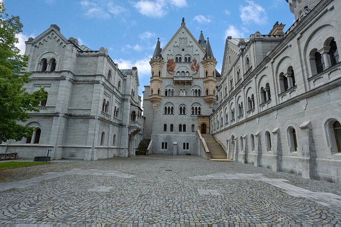 Private day trip: Munich to Neuschwanstein Castle, local driver - FAQ