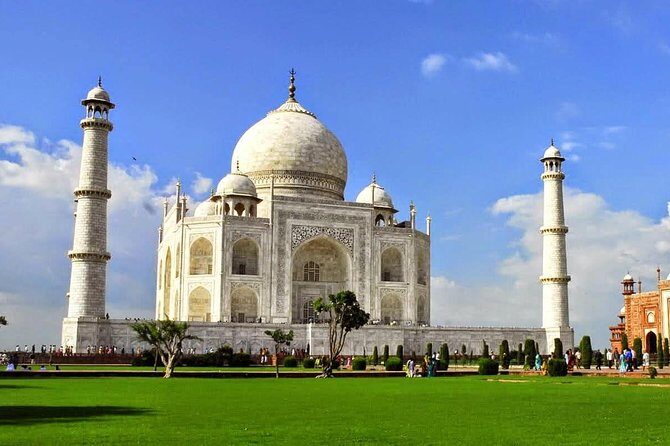 Private Day Trip of Taj Mahal and Agra Fort with Lunch from Delhi - The Itinerary: A Day of Discoveries