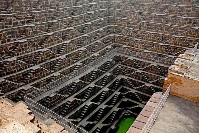 Private day trip: Taj Mahal to Jaipur via fatehpur Sikri and Abhaneri. - Introduction