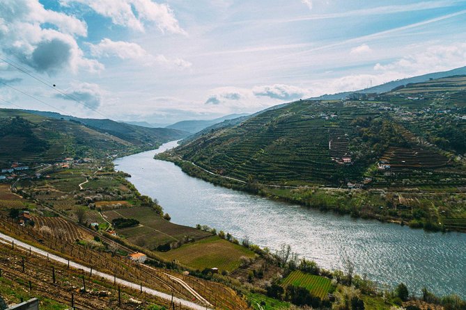 PRIVATE Day Trip Through Enchanting Douro Valley by Car & Boat - Tour Inclusions and Highlights