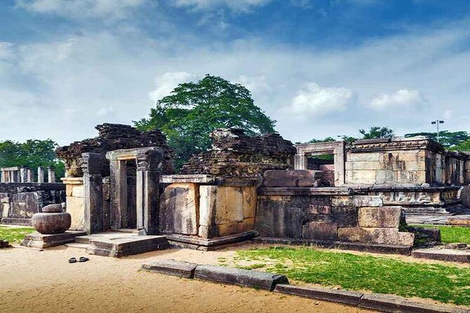Private Day Trip To Anuradhapura Ancient City - Anuradhapura: What to Expect From the Tour