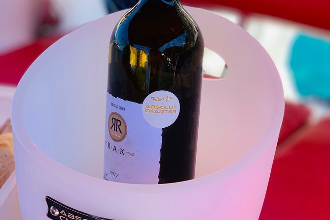 Private day trip to Hvar and Blue lagoon with Snorkeling - Who Should Consider This Tour?