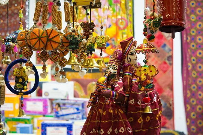 Private Day Trip to Jaipur from Delhi Amber Fort City Place and Hawa Mahal - The Day’s Feast: Lunch and Reflection