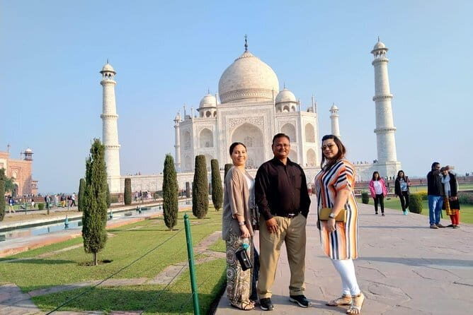 Private Day Trip to Jaipur from Delhi Amber Fort City Place and Hawa Mahal - FAQ