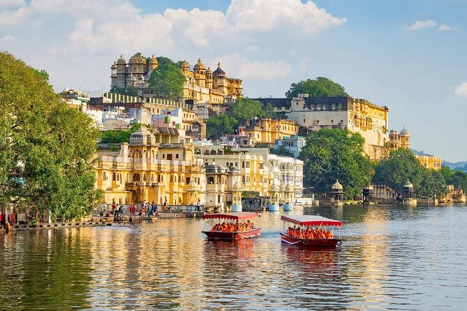 Private Day Trip to Kumbhalgarh Fort and Ranakpur from Udaipur - Key Points