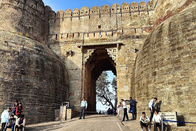 Private Day Trip to Kumbhalgarh Fort and Ranakpur from Udaipur - Analyzing the Cost and Overall Value
