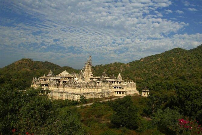 Private Day Trip to Kumbhalgarh Fort and Ranakpur from Udaipur - Practical Considerations