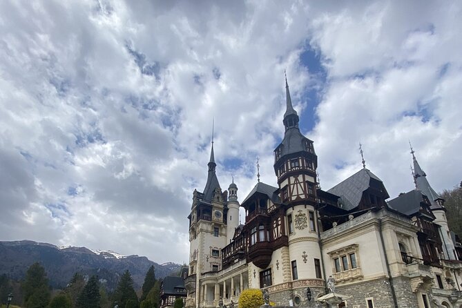 Private Day Trip to Peles Palace, Dracula's Castle and Brasov - Key Points
