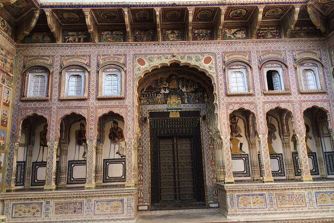 Private Day Trip to Shekhawati & Mandawa from Jaipur - Second Stop: Nawalgarh and Its Havelis