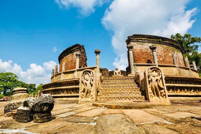Private Day Trip To Sigiriya rock And Polonnaruw Ruins - Who Is This Tour Best For?