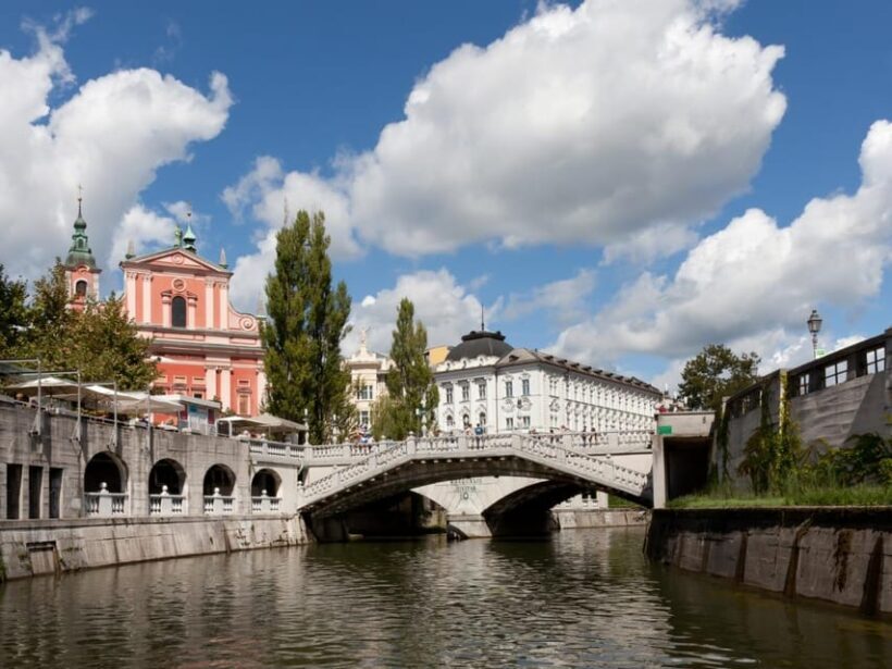 Private Day Trip: Zagreb to Ljubljana & Lake Bled - Lake Bled: The Iconic Slovenian Scene