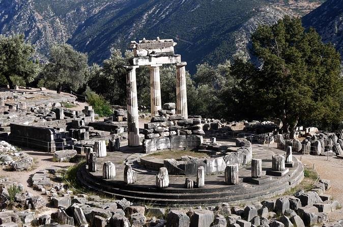 Private Delphi and Thermopylae Full Day Tour From Athens - Key Points