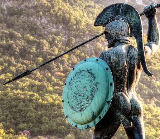 Private Delphi and Thermopylae Full Day Tour From Athens - Visiting the Delphi Archaeological Museum