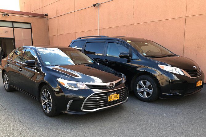 Private Departure Transfer Brooklyn to NYC Airports (JFK) (LGA) (EWR) - The Real Traveler Experience