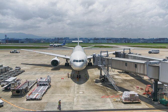 Private Departure Transfer Fukuoka City to Fukuoka International Airport - The Booking and Confirmation Process