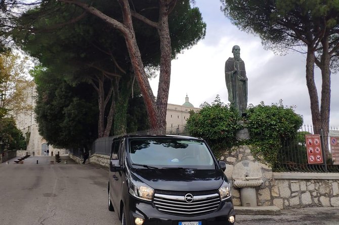 Private Departure Transfer: Hotel to Rome Fiumicino Airport - The Sum Up