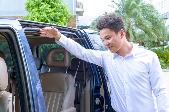 Private Departure Transfer: Yangshuo to Guilin Train Stations - Who Should Book This Transfer?