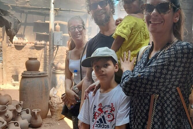 Private Dharavi Slum and Sightseeing Tour with Car - Key Points