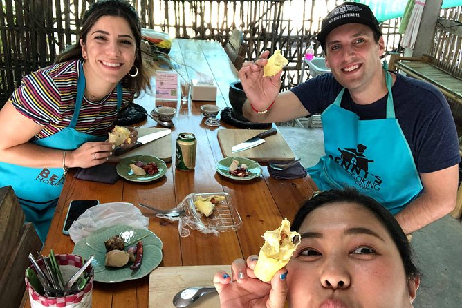 Private Dinner Cooking Class with Benny in Chiang Mai - What the Reviews Say