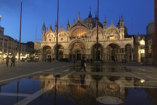 Private Doges Palace & St Marks Basilica After Hours Night Tour - Exploring Doges Palace