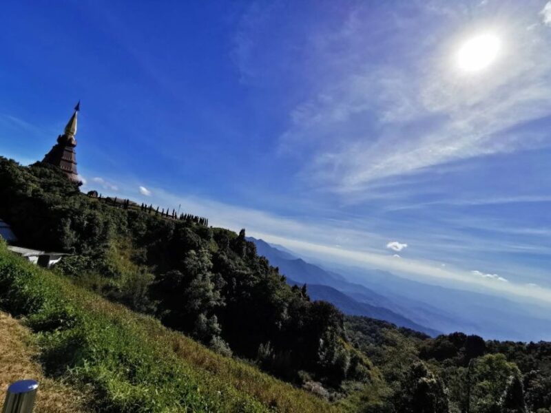 Private Doi Inthanon With Trekking Pha Dok Siew Nature Trail - The King & Queen’s Pagodas: Beauty and Serenity