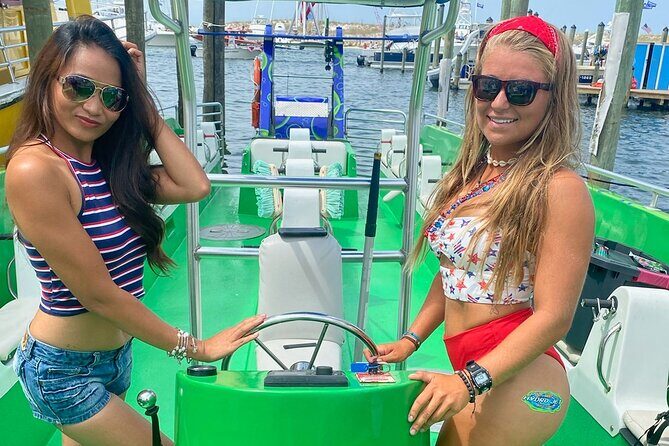 Private Dolphin Cruise in Destin holds 29 people - Key Points