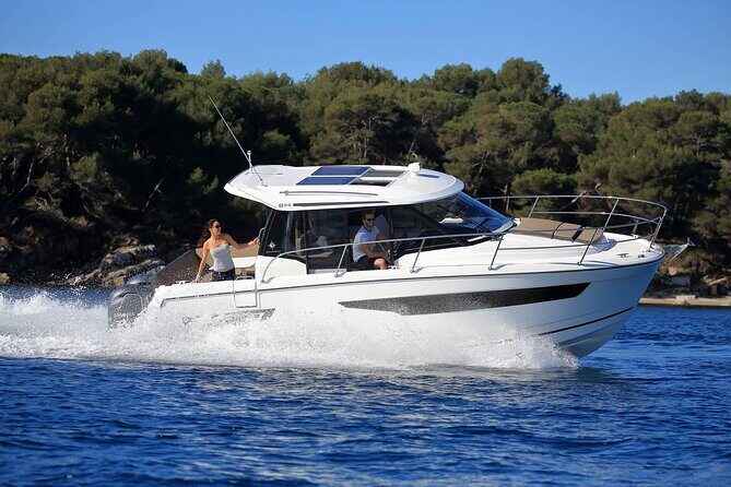 Private Dolphin Playground Safari - The Setting: Why the Views Matter