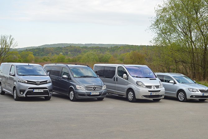 Private door-to-door transfer from Krakow to Prague - Authenticity and Overall Value