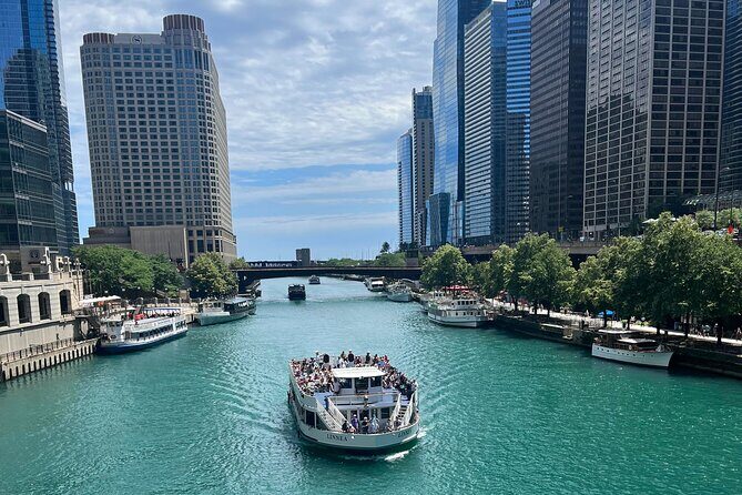 Private Downtown Chicago TV and Movie Sites Guided Walking Tour - Authentic Traveler Opinions