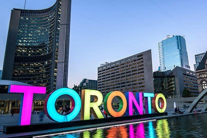 Private Downtown Toronto Walking Tour in English - In-Depth Look at the Itinerary