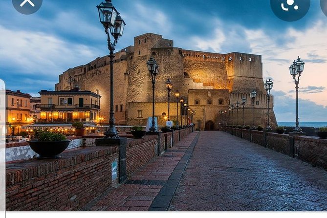 Private driver from Naples airport to the center or vice versa - A Detailed Look at the Transfer Experience