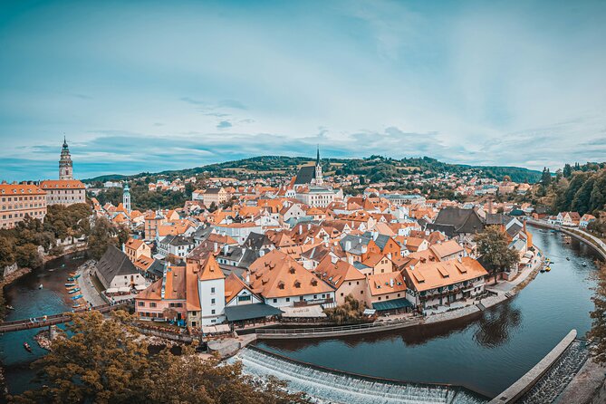 Private Driver from Prague to Vienna with a Stop in Cesky Krumlov - A Practical and Authentic Way to Travel from Prague to Vienna