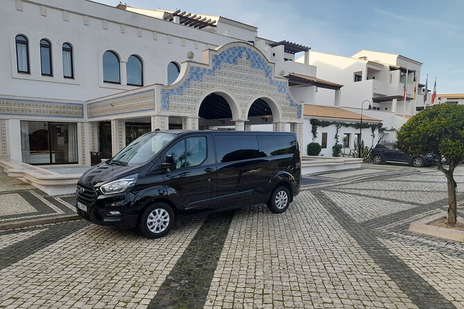 Private Driver from Seville To Algarve By 8 Seats Minibus - Who Will Love This Service?