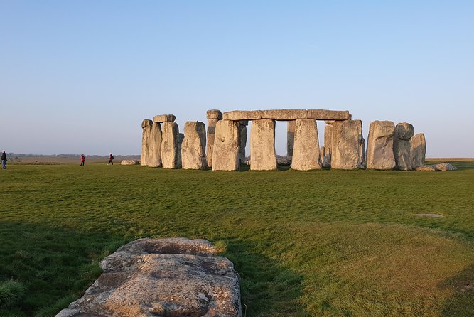 Private driver guided tour Stonehenge - Why Choose a Private Driver-Guided Tour to Stonehenge?