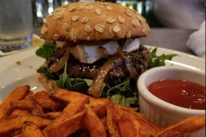 Private Drunk History Tour: Lunch, Libations & History - Who Will Love This Experience?