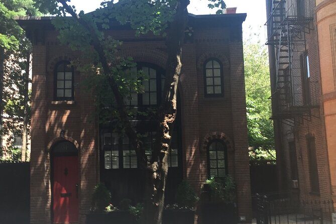 Private Dumbo & Brooklyn Heights Walking Tour - Authenticity and Value