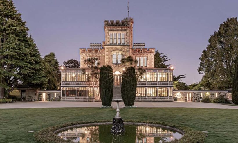 Private Dunedin City Highlights and Otago Peninsula Day Tour - Key Points