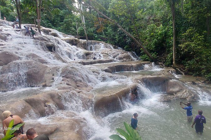 Private Dunn's River Falls Tour from Montego Bay - FAQ