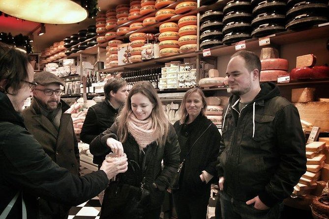 Private Dutch Food Tour - Eat Like a Local - The Role of Local Guides in Your Journey
