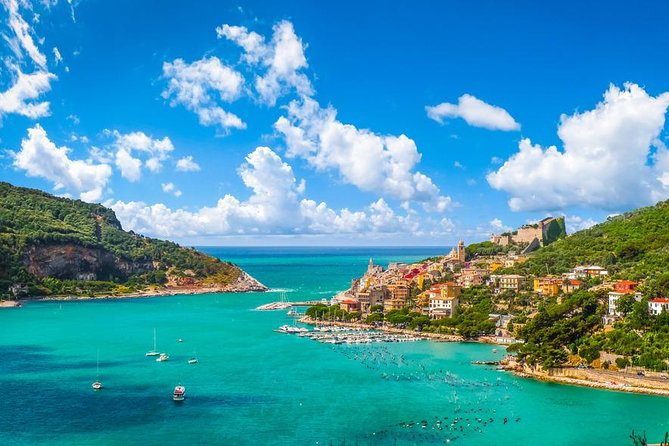 Private EASY Cinque Terre & Pisa Accessible Tour From Livorno - Discovering Corniglia and Vernazza