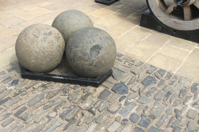 Private Edinburgh Castle Tour - Reviews and Feedback