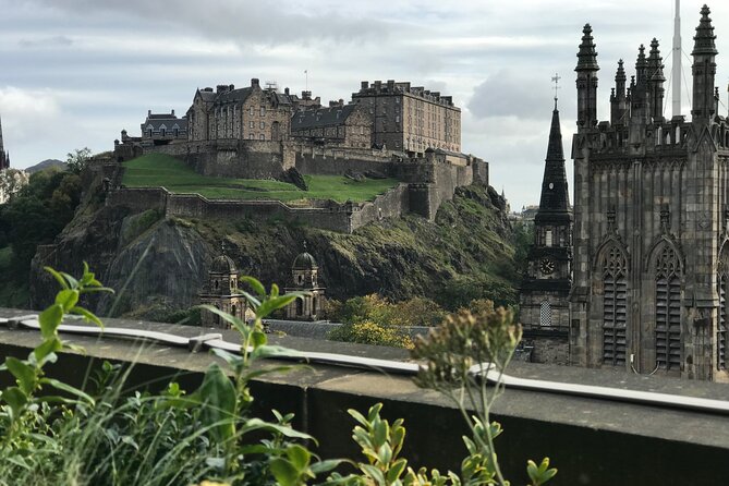 Private Edinburgh Full Day Guided Tour in a Luxury Levc Txe - Accessibility and Customization