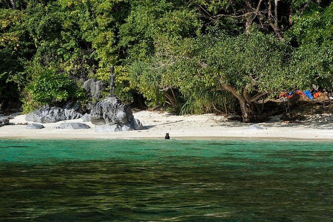 PRIVATE El Nido Tour D Island Hopping - What to Expect from the Itinerary