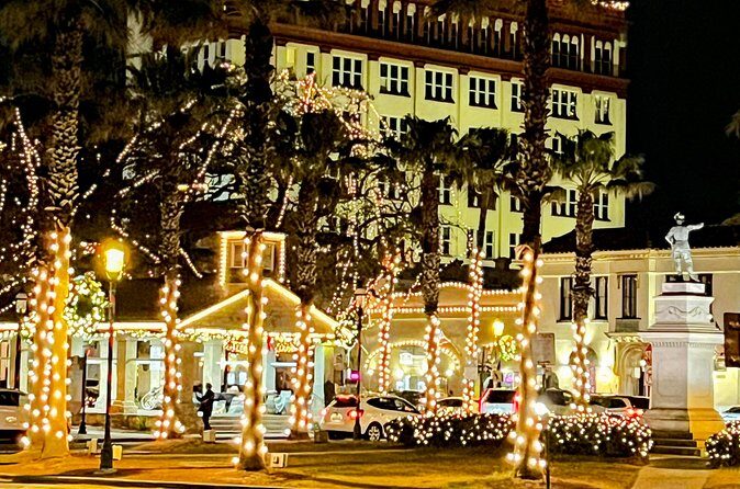 Private Electric Golf Cart Nights of Lights Tour up to 12 people - FAQ