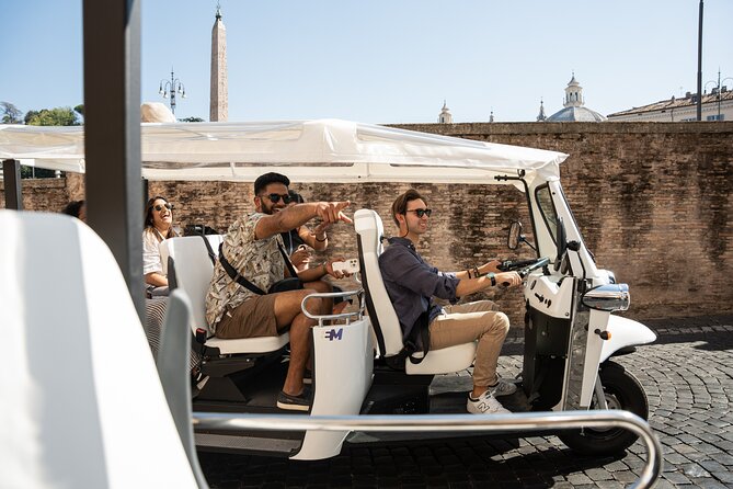 Private Electric Tuktuk Tour of Rome With Prosecco and Pickup - Unique Features of the Tour