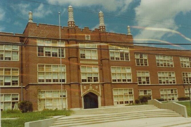 Private Elvis Tour of Memphis No Graceland Tickets Included - FAQ