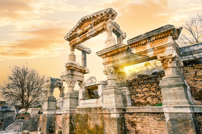 Private Ephesus and Sirince Village Tour From Kusadasi Port With Lunch - Local Culinary Experience