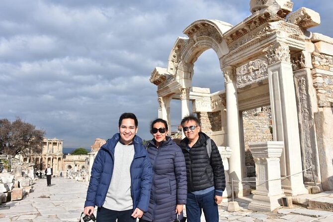 PRIVATE Ephesus Guide and Driver Tour From Kusadası Port - Important Considerations for Travelers