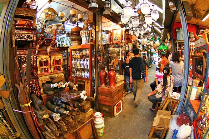 Private Exclusive Guided Chatuchak Weekend Market Shopping Tour - Evaluating the Value and Overall Experience