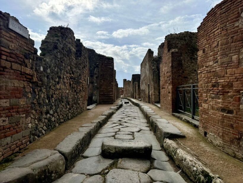 Private excursion to Pompeii and to Vesuvius - The Sum Up